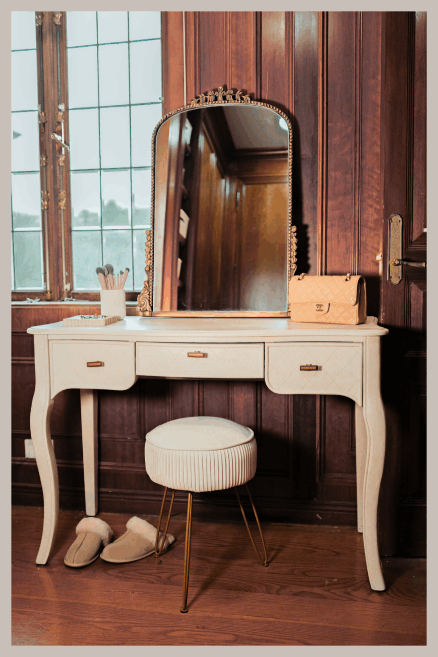 The Ultimate Guide to your Dream Vanity Table